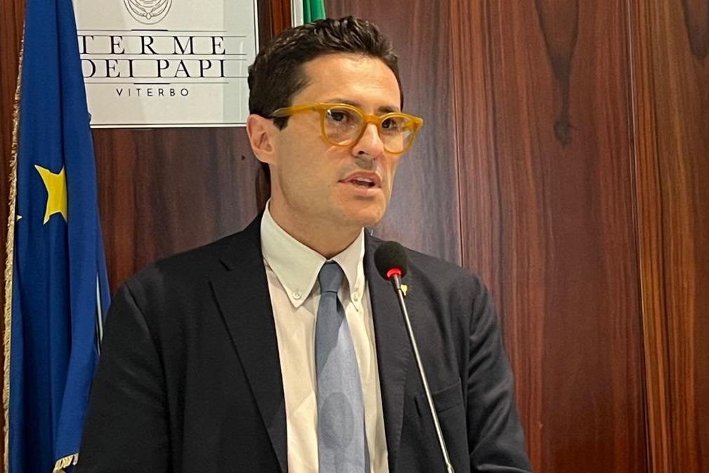 Micci (Lega): «Il Natale si salva in calcio d'angolo»
