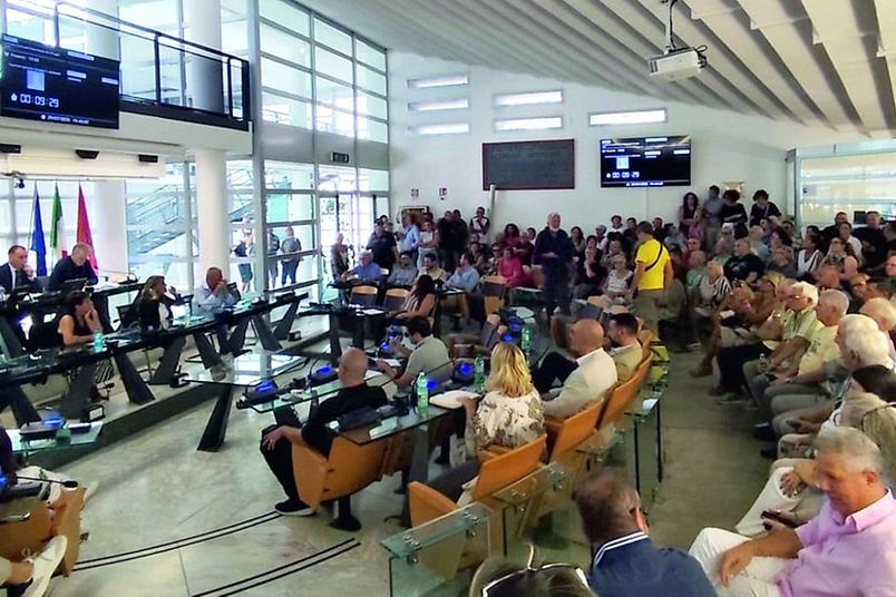 Confronto su sicurezza e legalità