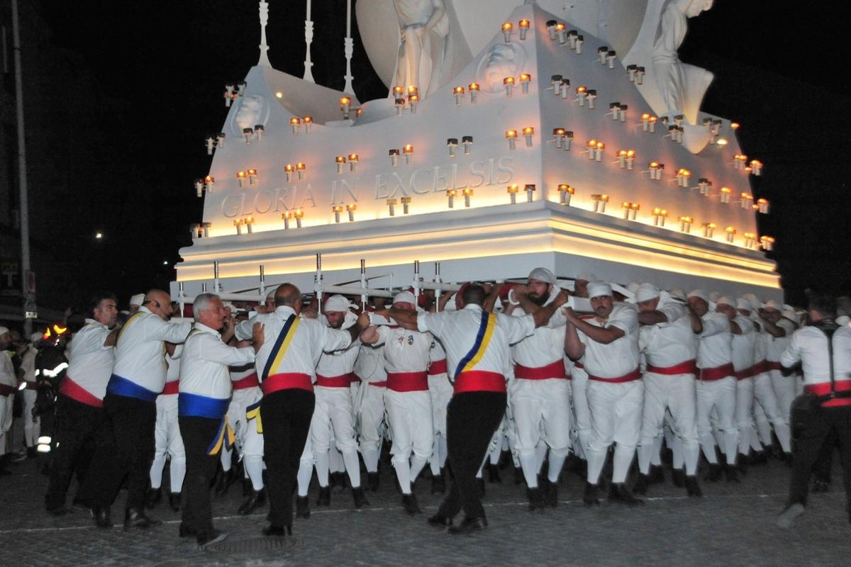 Santa Rosa: è il giorno del Trasporto, Gloria saluta Viterbo