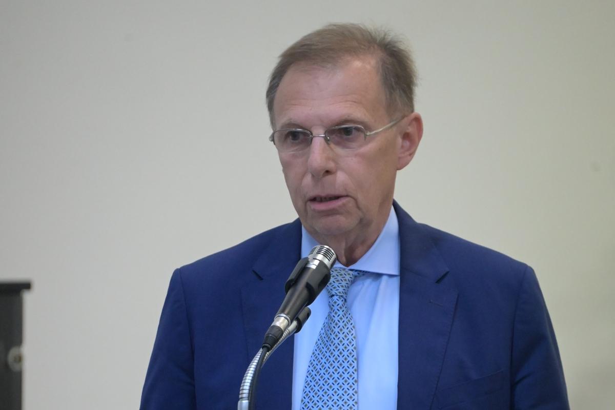 «Il centro è per Poletti»